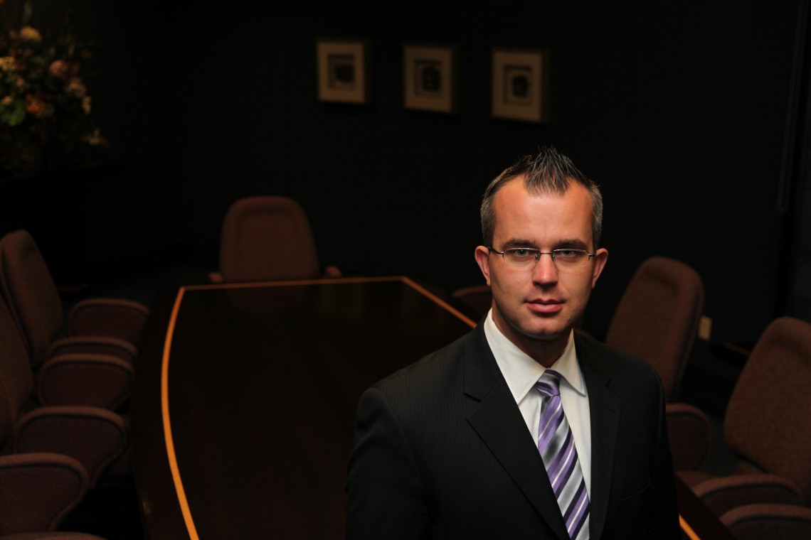 Peter Karsten - MHN Lawyers